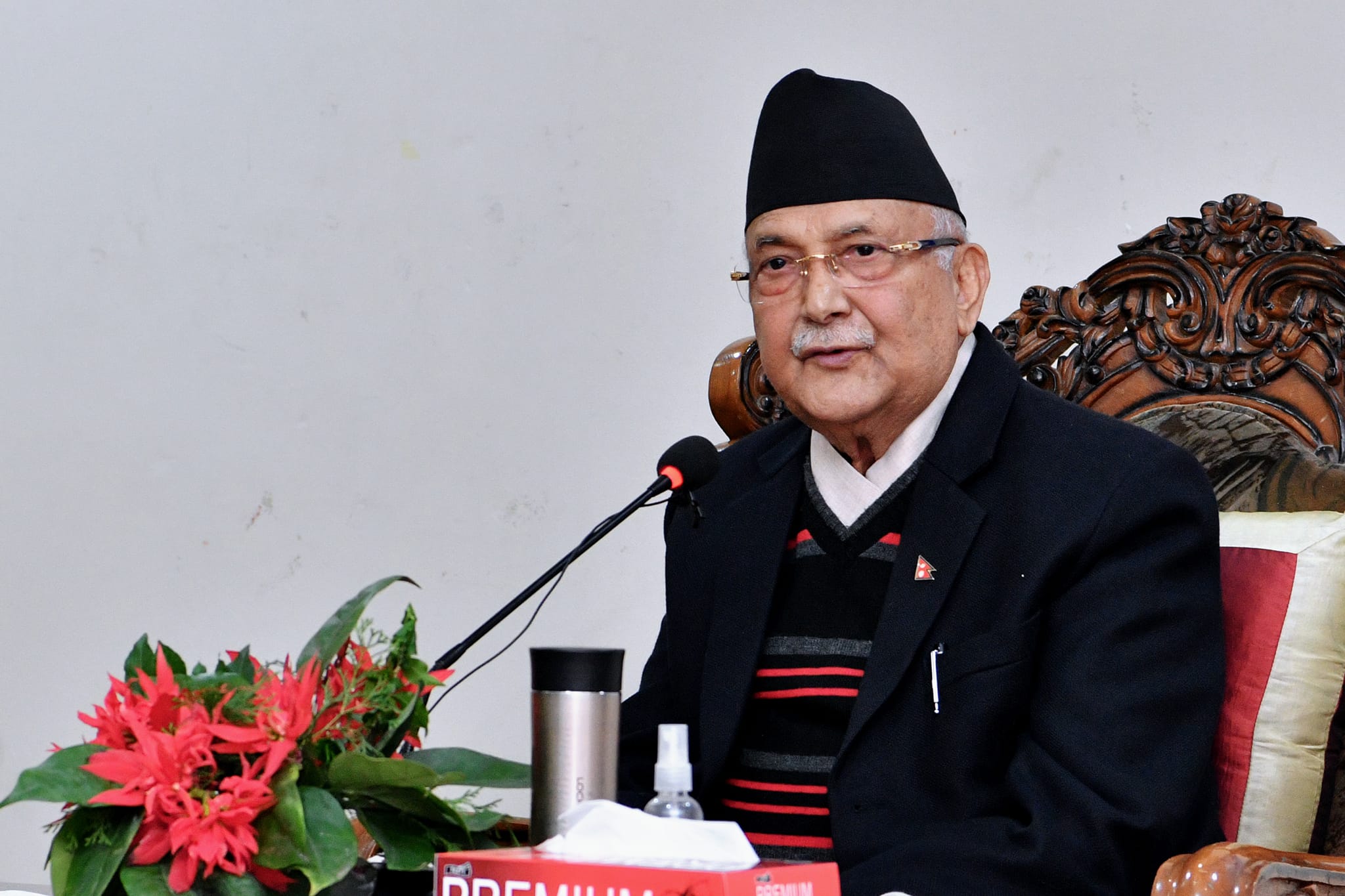 भूकम्पमा परी घाइते भएकाको उद्धार र उपचारमा खट्न एमाले अध्यक्ष ओलीको आग्रह